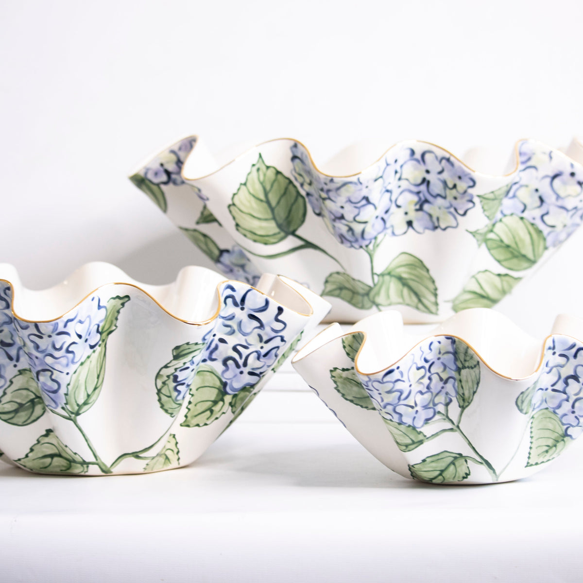 Bijou Blue Hydrangea Wavy Bowl – Shop Susan Gordon Pottery