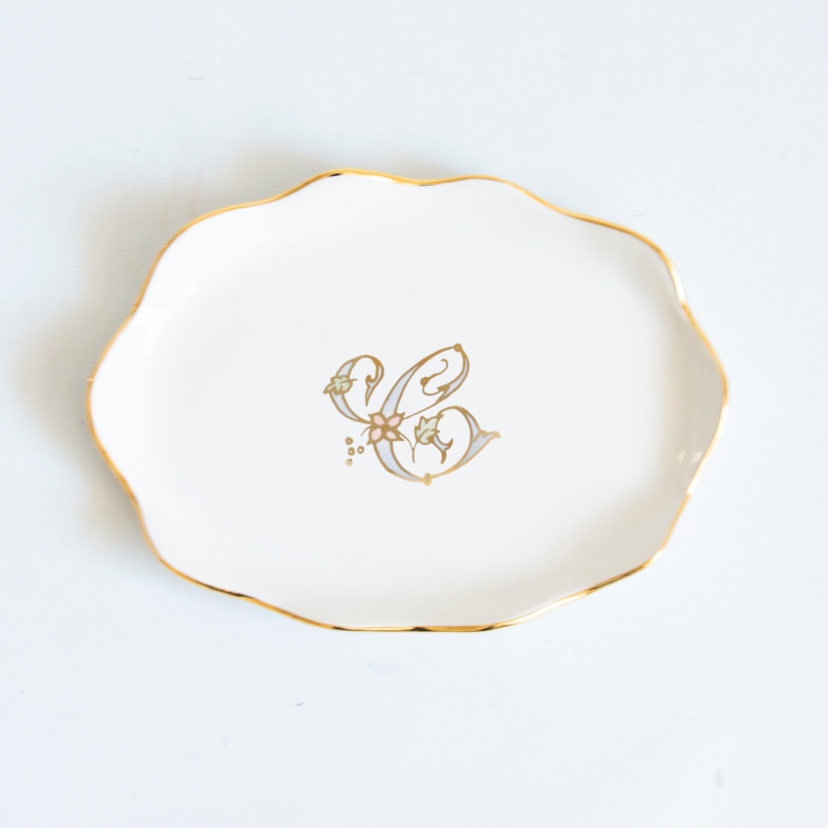 Lucinda Initial Savon Scallop Tray – Shop Susan Gordon Pottery